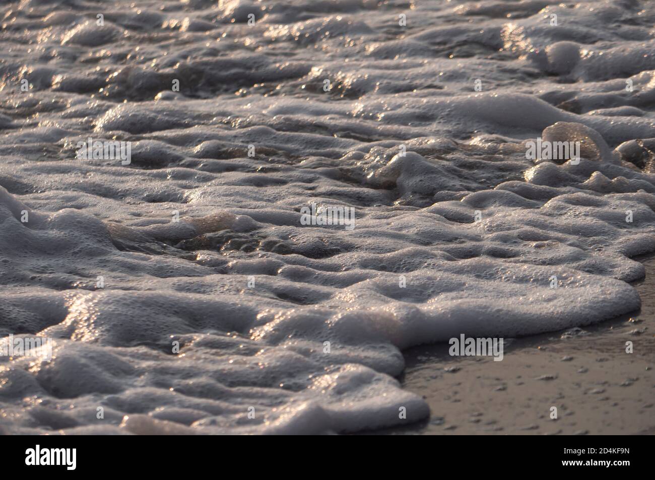 Wave splash sea beach macro hi-res stock photography and images - Alamy