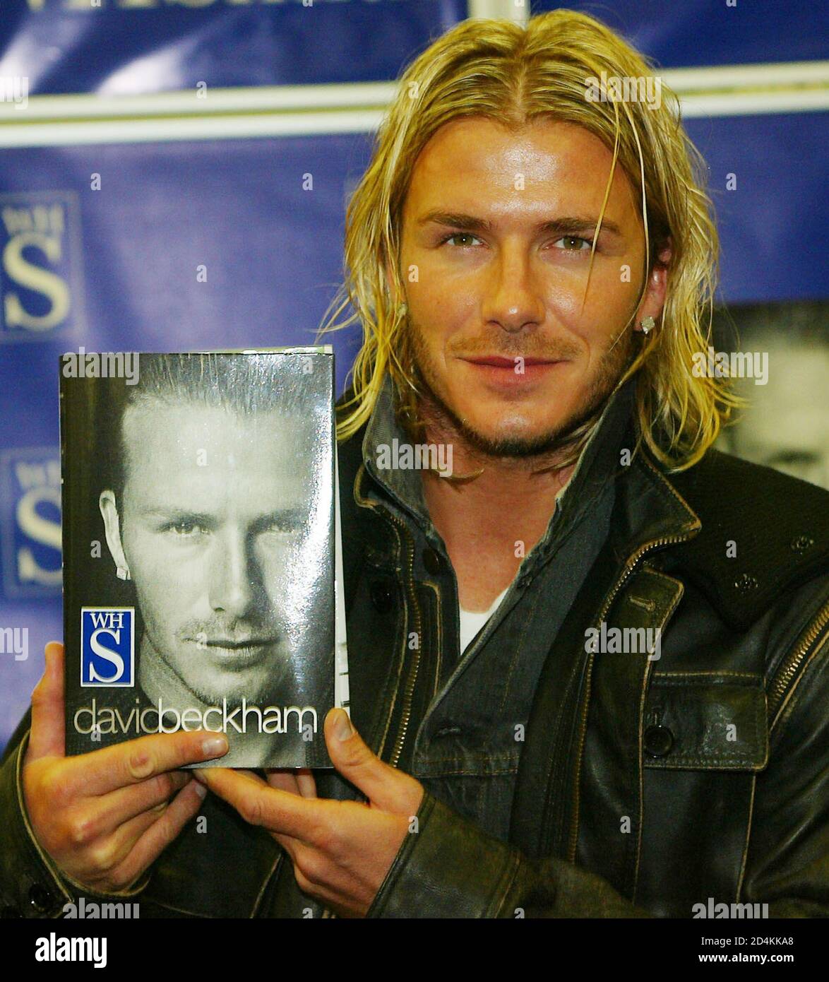 David Beckham Book Signing In High Resolution Stock Photography and ...