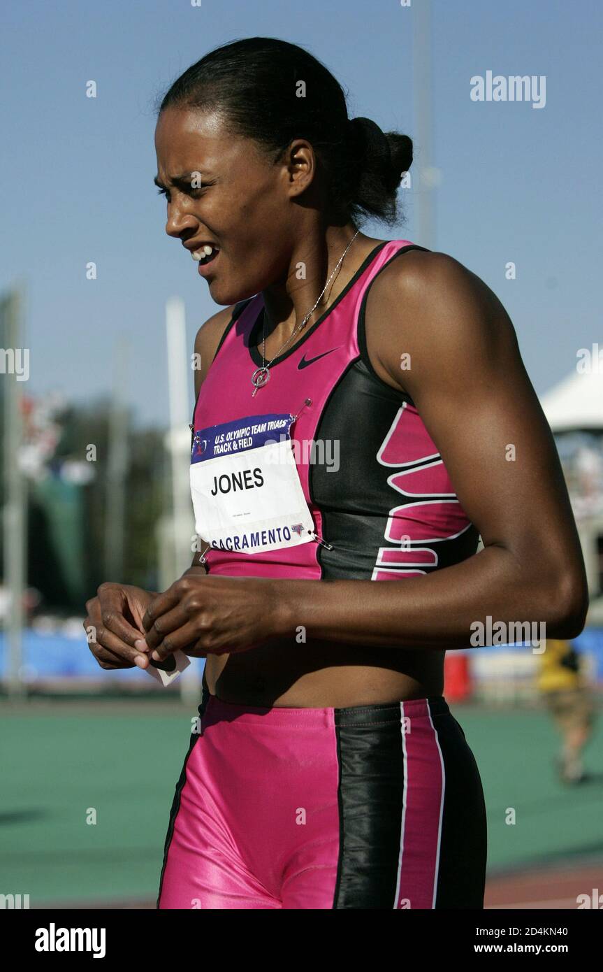 Olympic gold medalist in track and field hi-res stock photography and ...