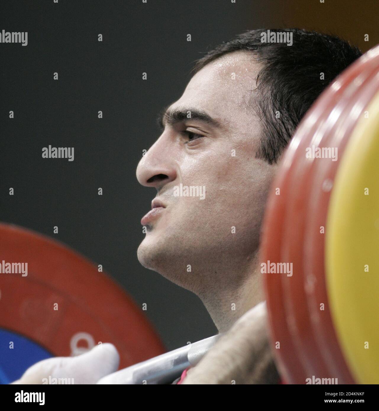 Olympic games 2004 athens weightlifting High Resolution Stock ...