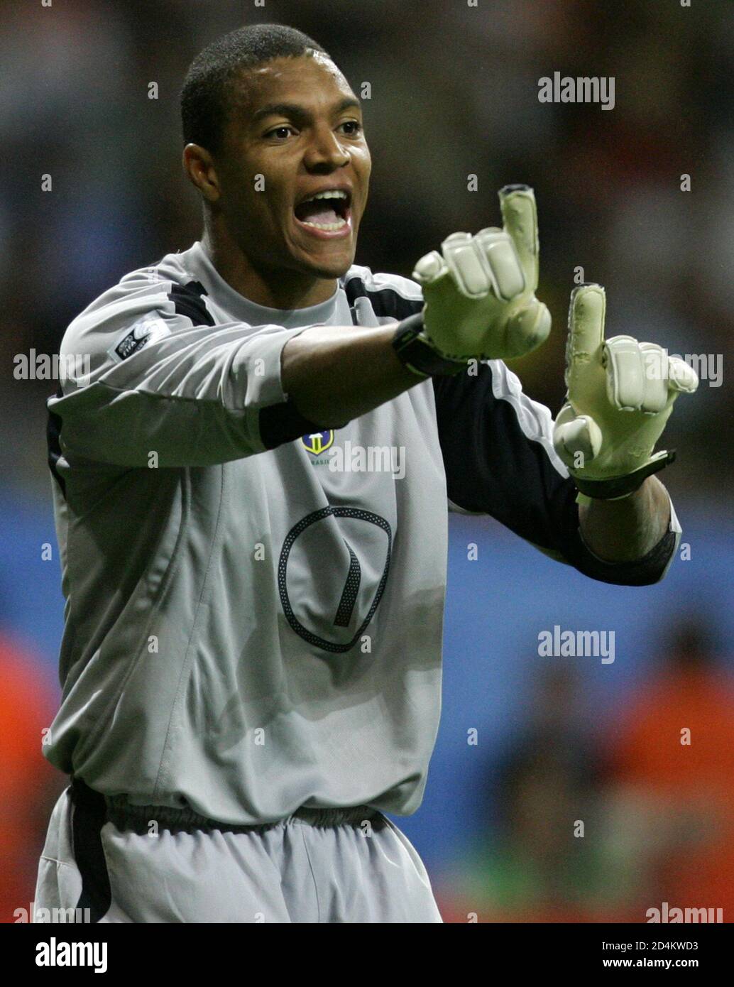 Brazilian Goalkeeper High Resolution Stock Photography and Images - Alamy
