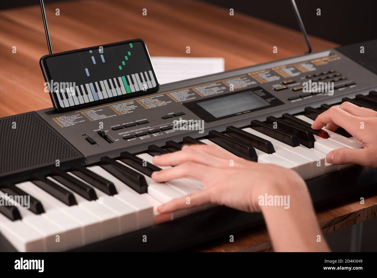 Piano keyboard app hi-res stock photography and images - Alamy