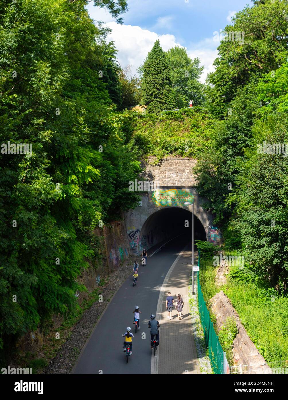 Bahntrasse radweg hi-res stock photography and images - Alamy