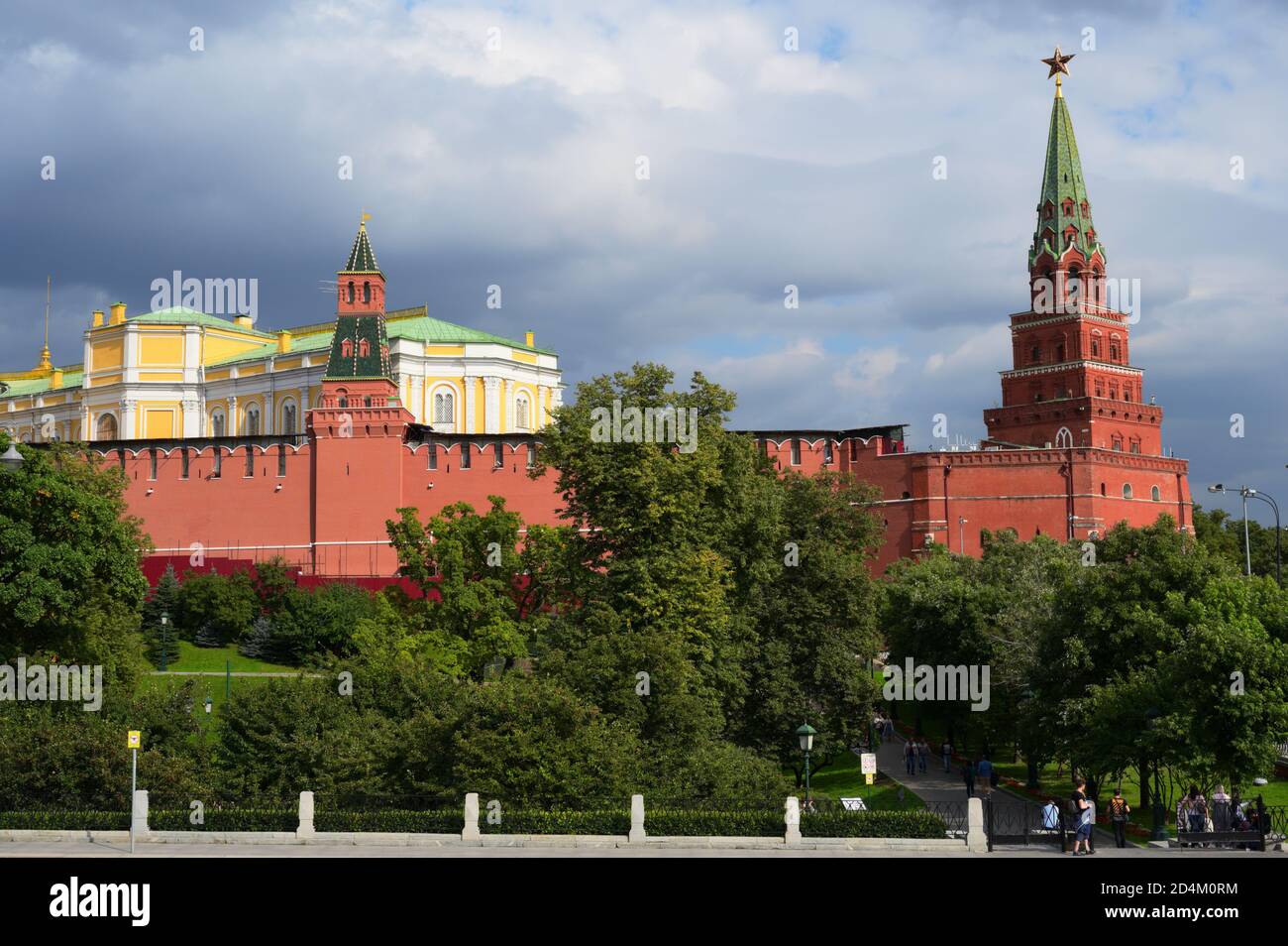 Garden armoury hi-res stock photography and images - Alamy