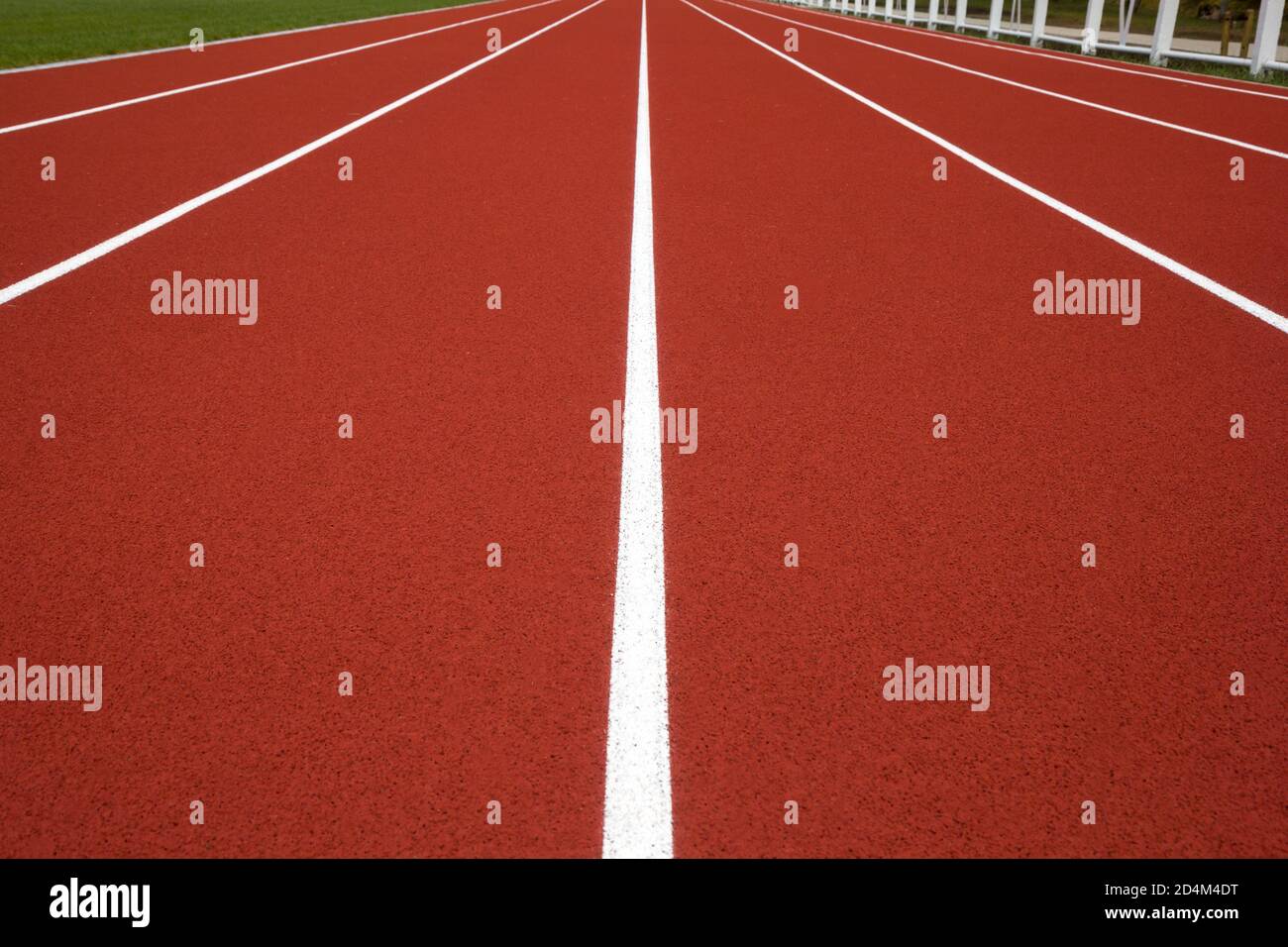 Straight running track race track hi-res stock photography and images ...