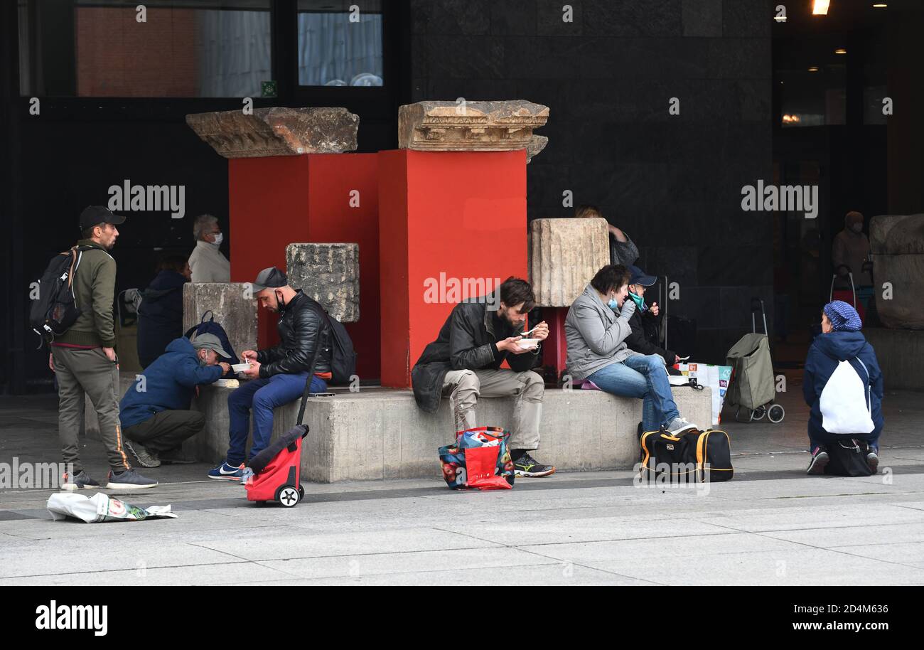 Homeless People Street High Resolution Stock Photography and Images - Alamy