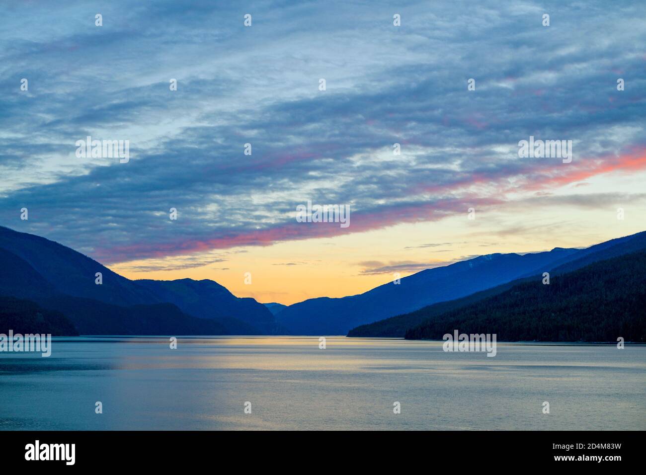 Slocan lake hi-res stock photography and images - Alamy