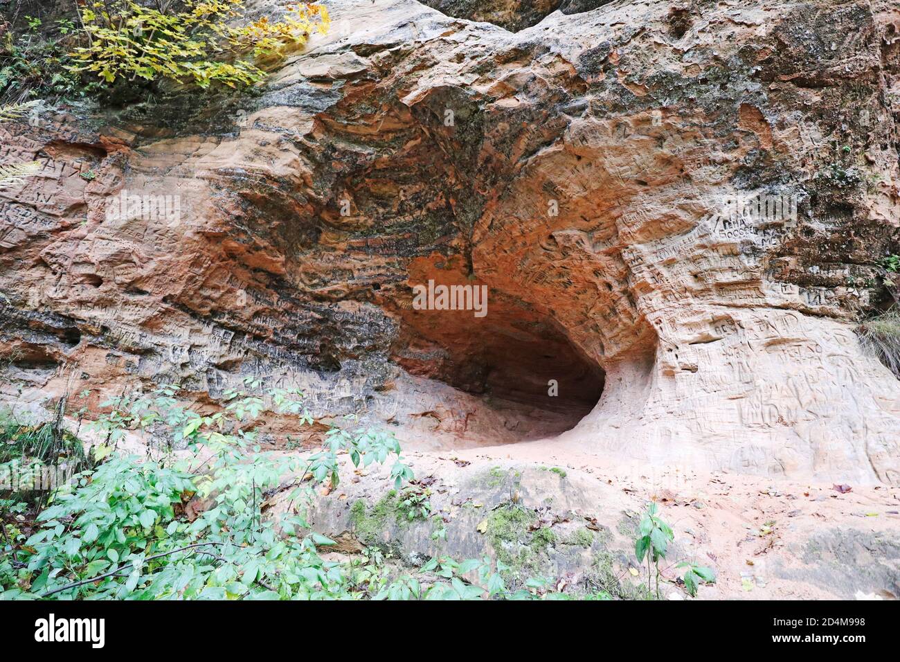 Gutman cave hi-res stock photography and images - Alamy