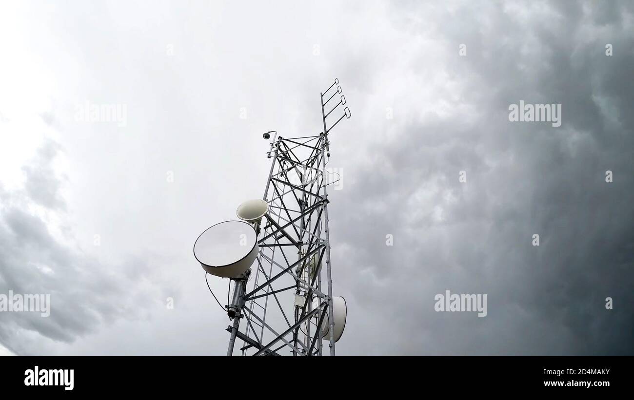 Satellite illustration vector hi-res stock photography and images - Alamy