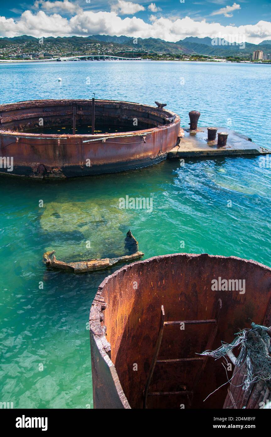 Pearl Harbor Underwater Bodies