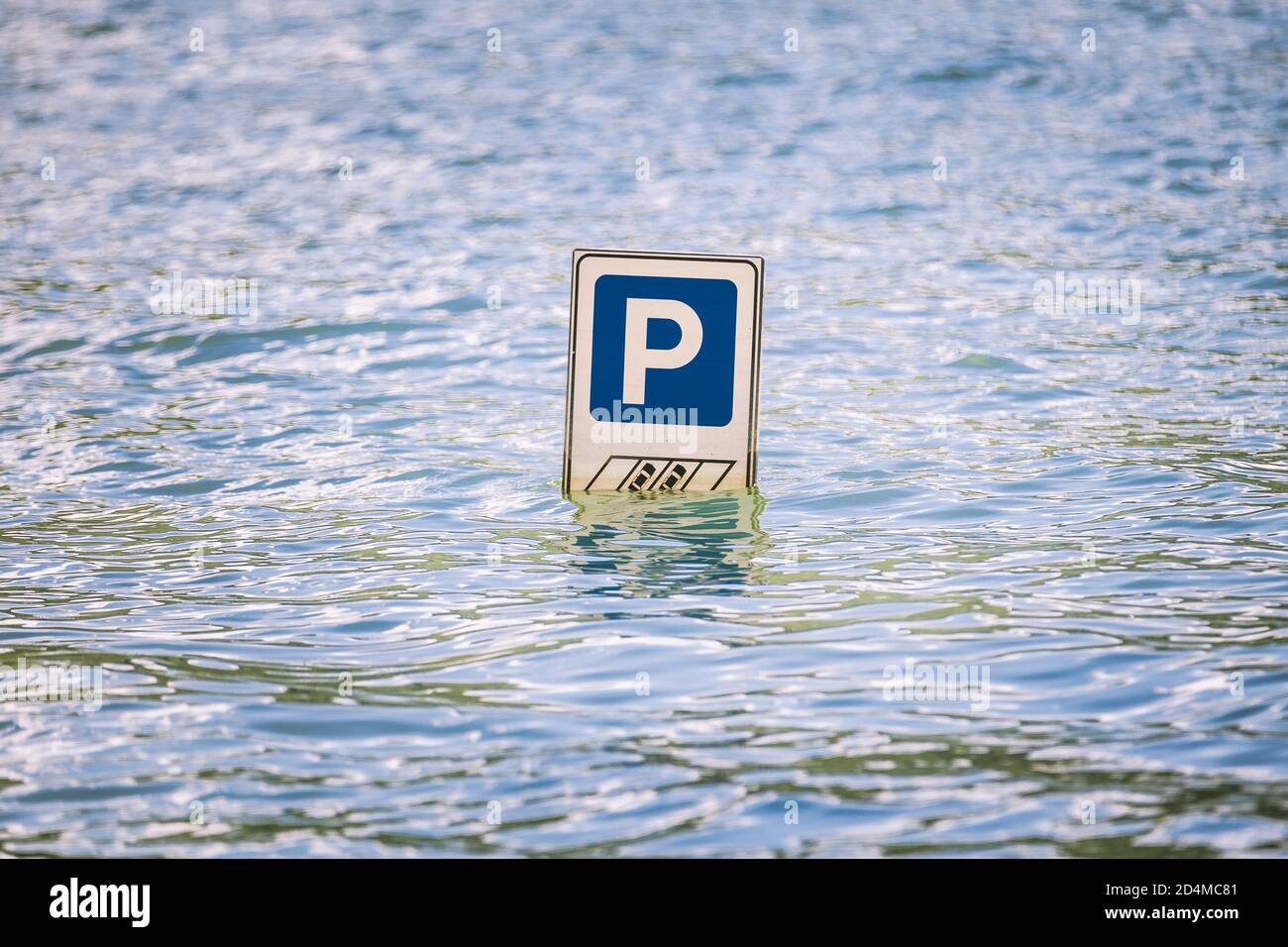 Overflow car parking sign hi-res stock photography and images - Alamy