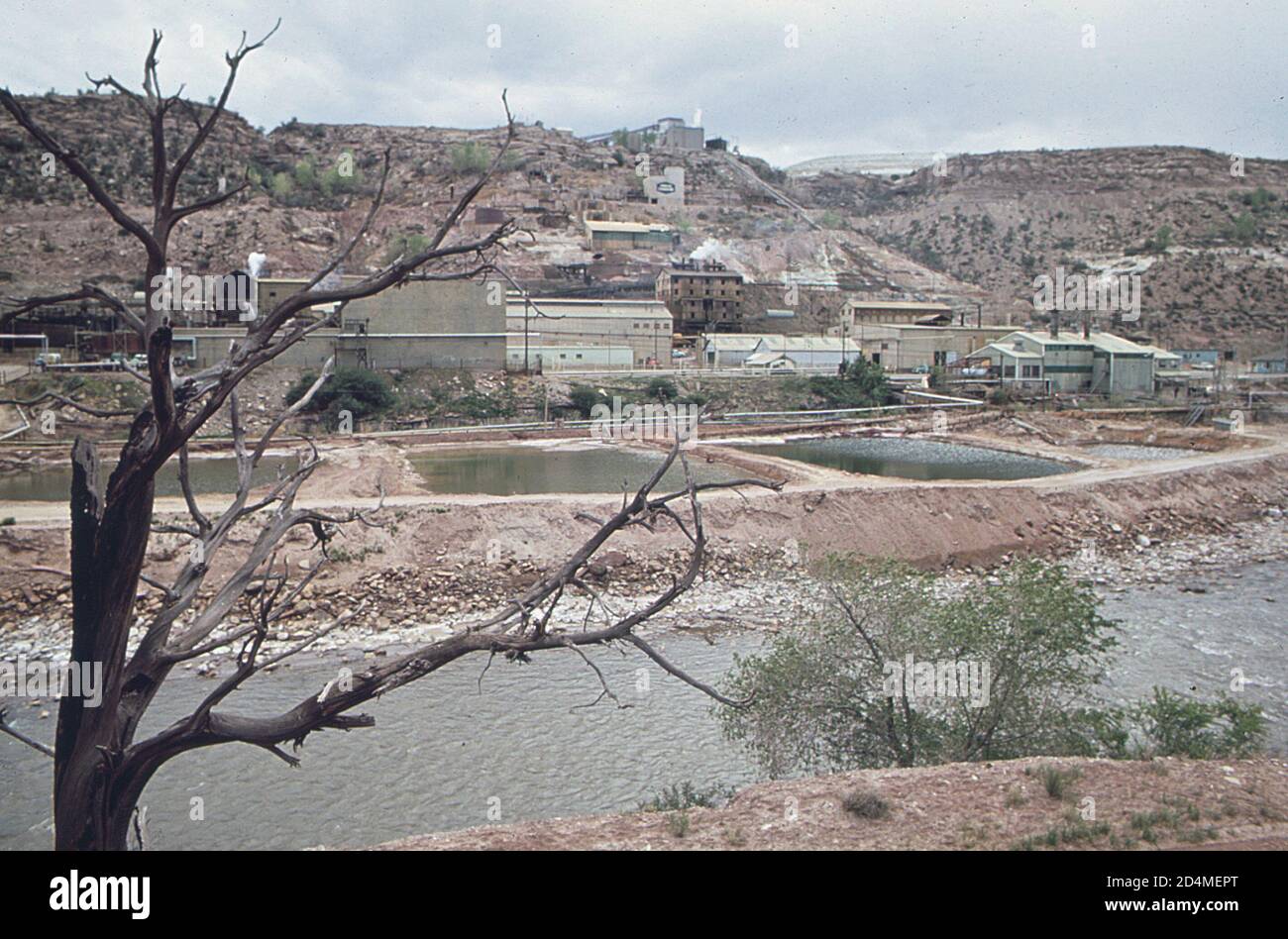 1970s union carbide rifle colorado hi-res stock photography and images ...