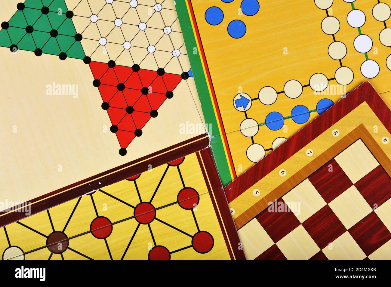 Ludo set hi-res stock photography and images - Alamy