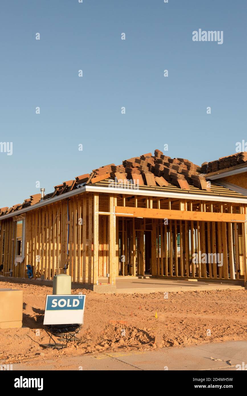 Building exterior construction hi-res stock photography and images - Alamy