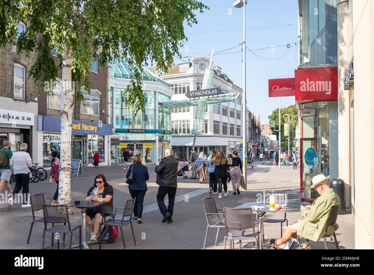 St nicholas shopping centre sutton hi-res stock photography and images ...