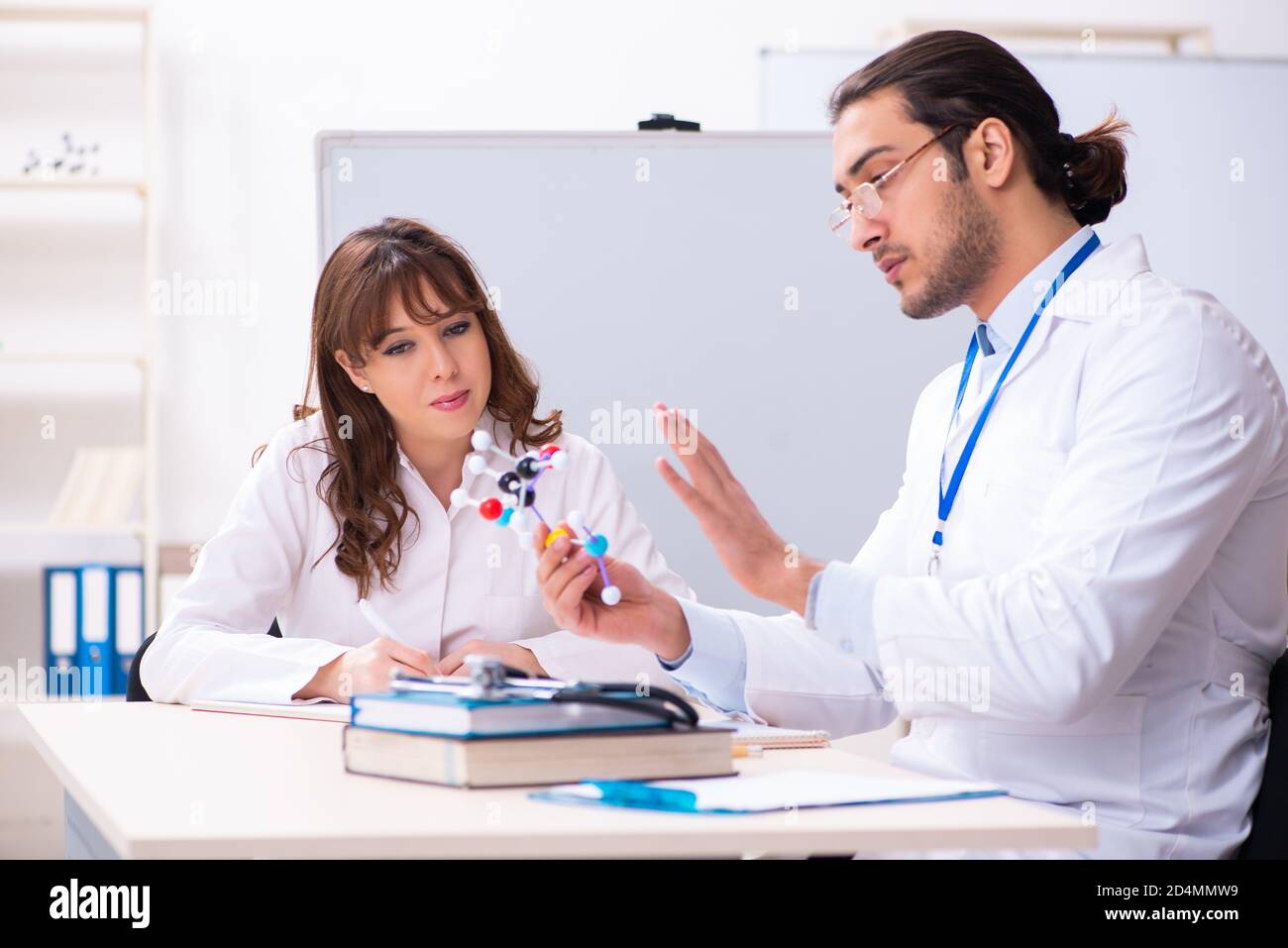 Medical students in the classroom college Stock Photo - Alamy