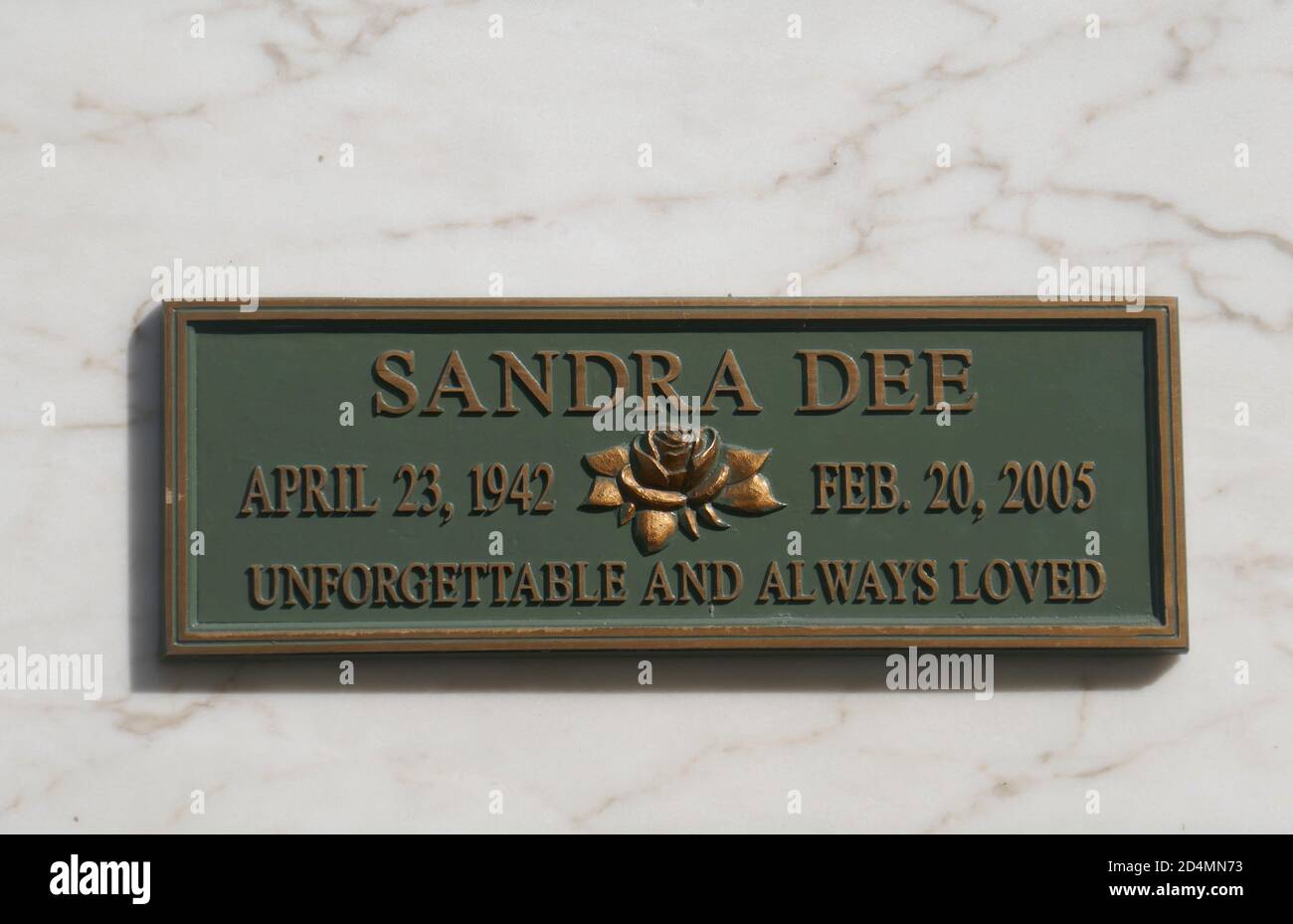 Actress sandra dee hi-res stock photography and images - Alamy