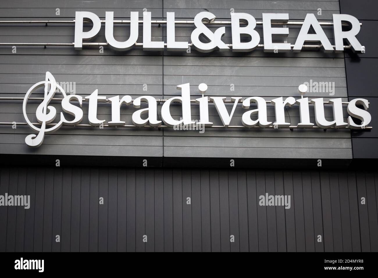 Stradivarius retail hi-res stock photography and images - Alamy