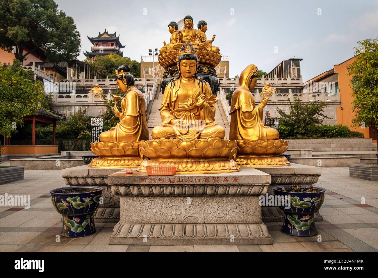 Buddha statues ina Temple in China Stock Photo - Alamy