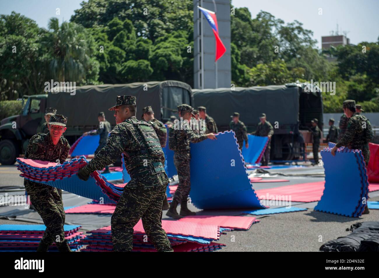 Tenth army hi-res stock photography and images - Alamy