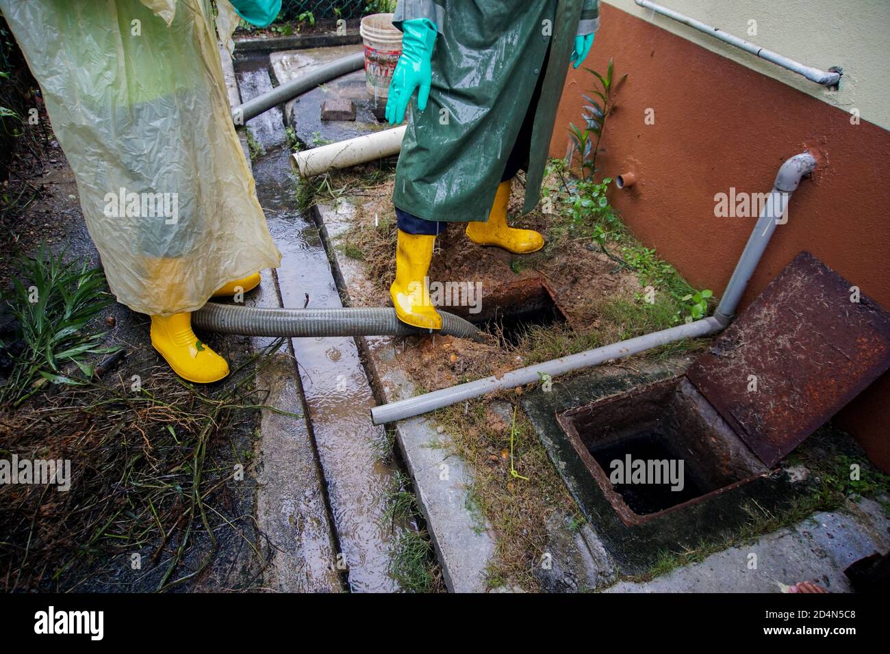Emptying septic tank hi-res stock photography and images - Alamy