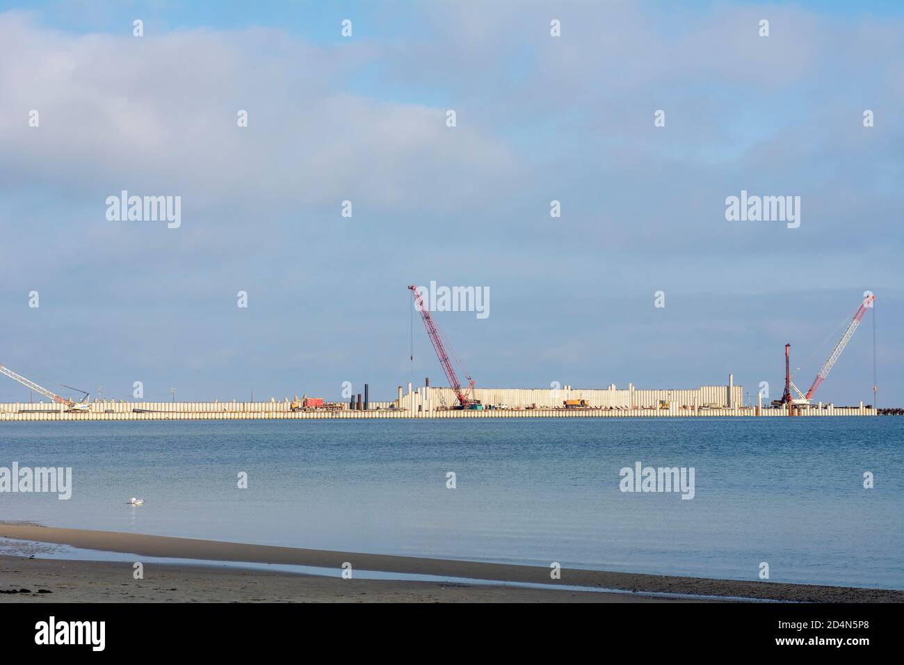Construction of a new pier and port in the Baltic Sea Stock Photo - Alamy