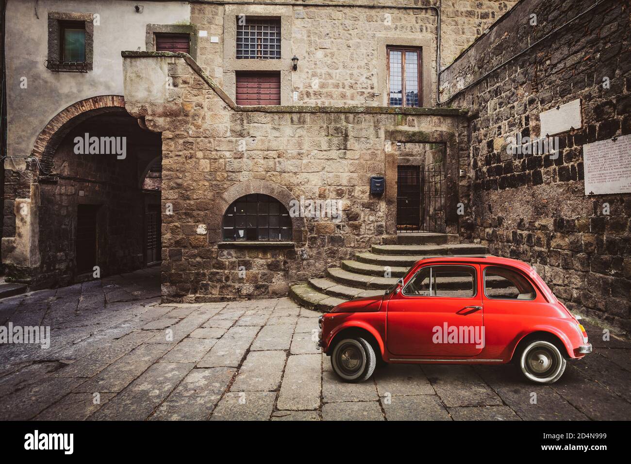 Vintage car fiat 500 parked outside house hi-res stock photography and ...
