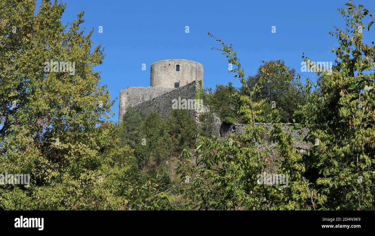 Castello di monte hi-res stock photography and images - Alamy