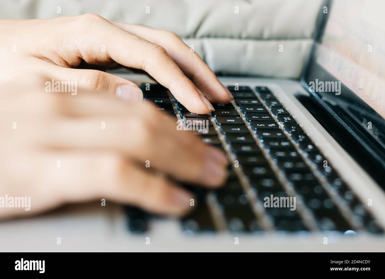 Hand fingers typing hi-res stock photography and images - Alamy