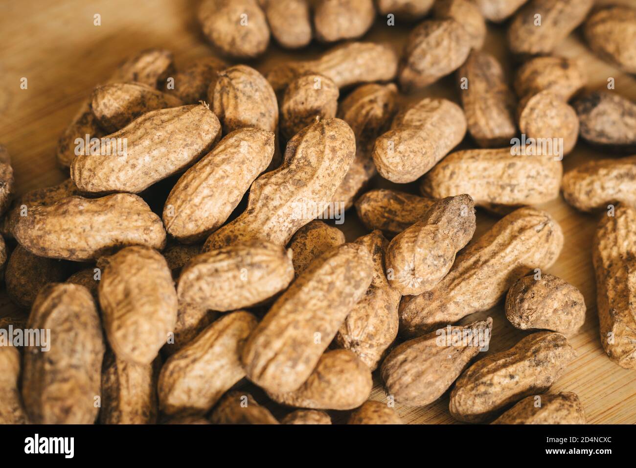 Peanuts wallpaper hi-res stock photography and images - Alamy