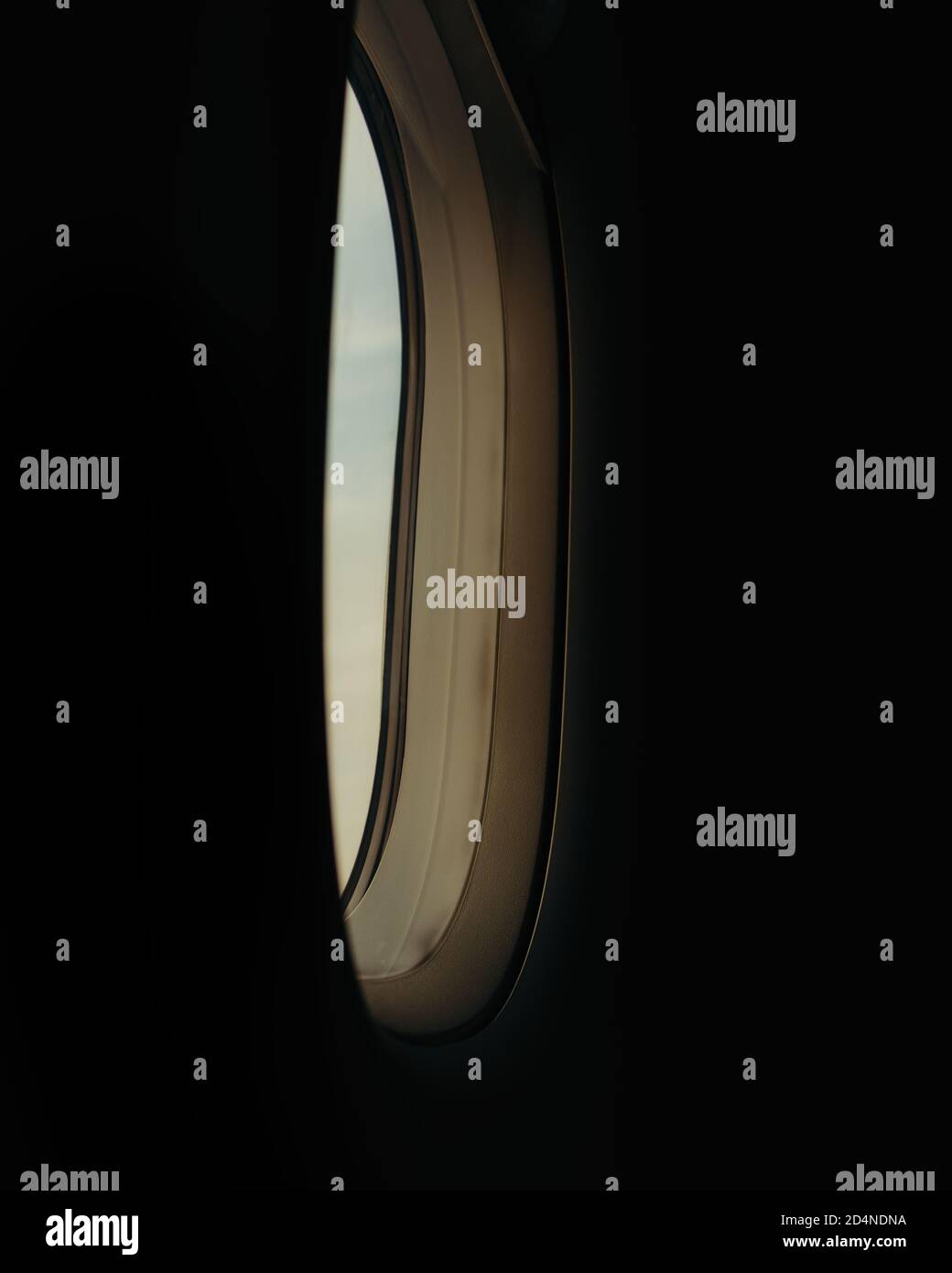 Light coming in window hi-res stock photography and images - Alamy