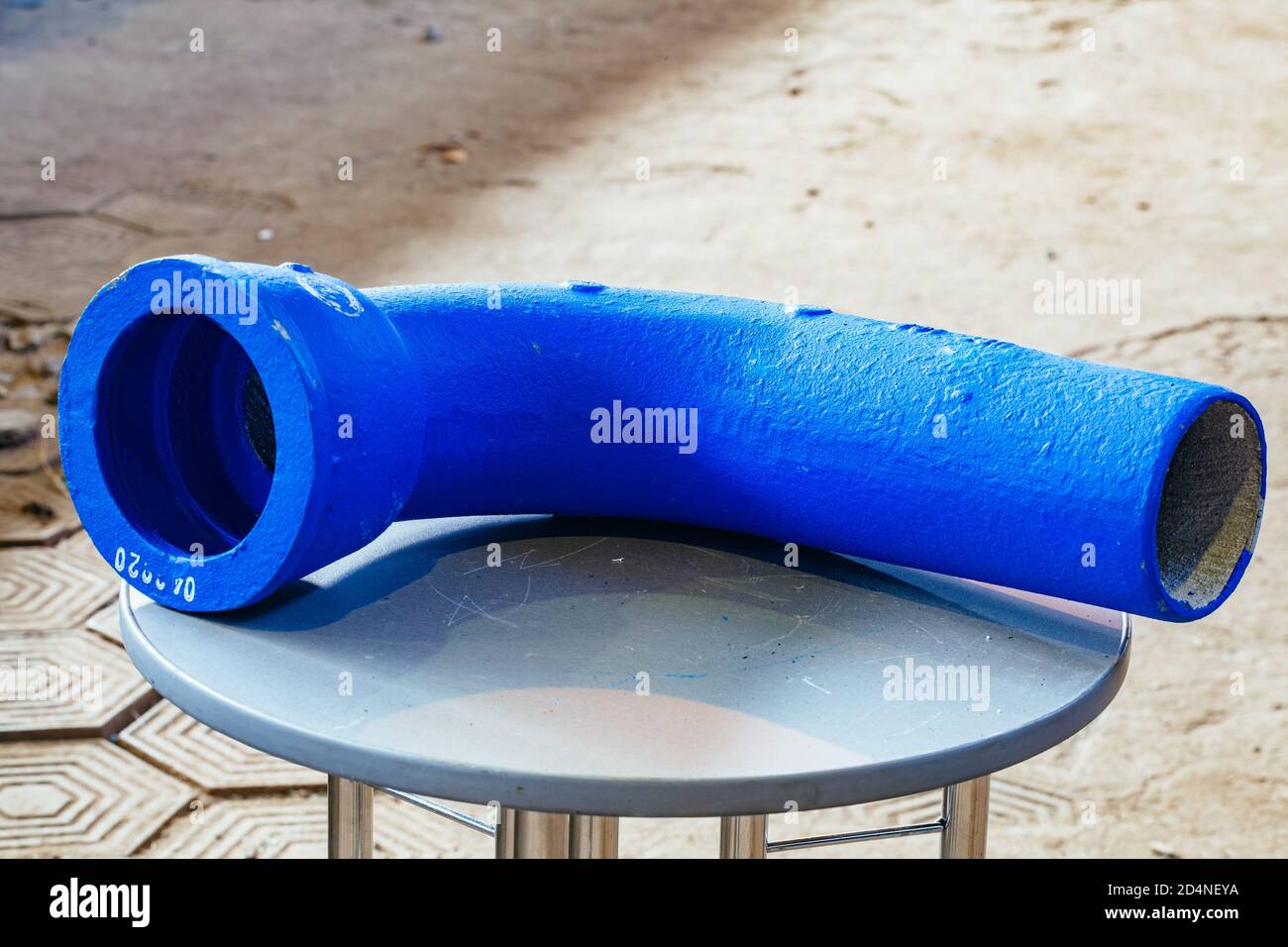 T shape pipe metal connector hi-res stock photography and images - Alamy