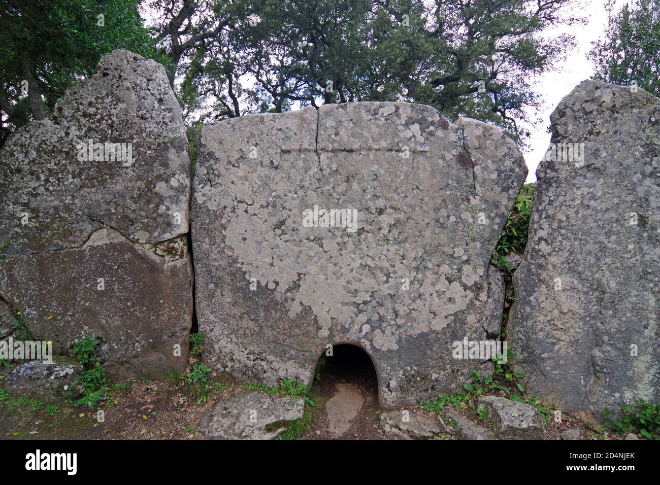 Tomb Of Giants High Resolution Stock Photography and Images - Alamy