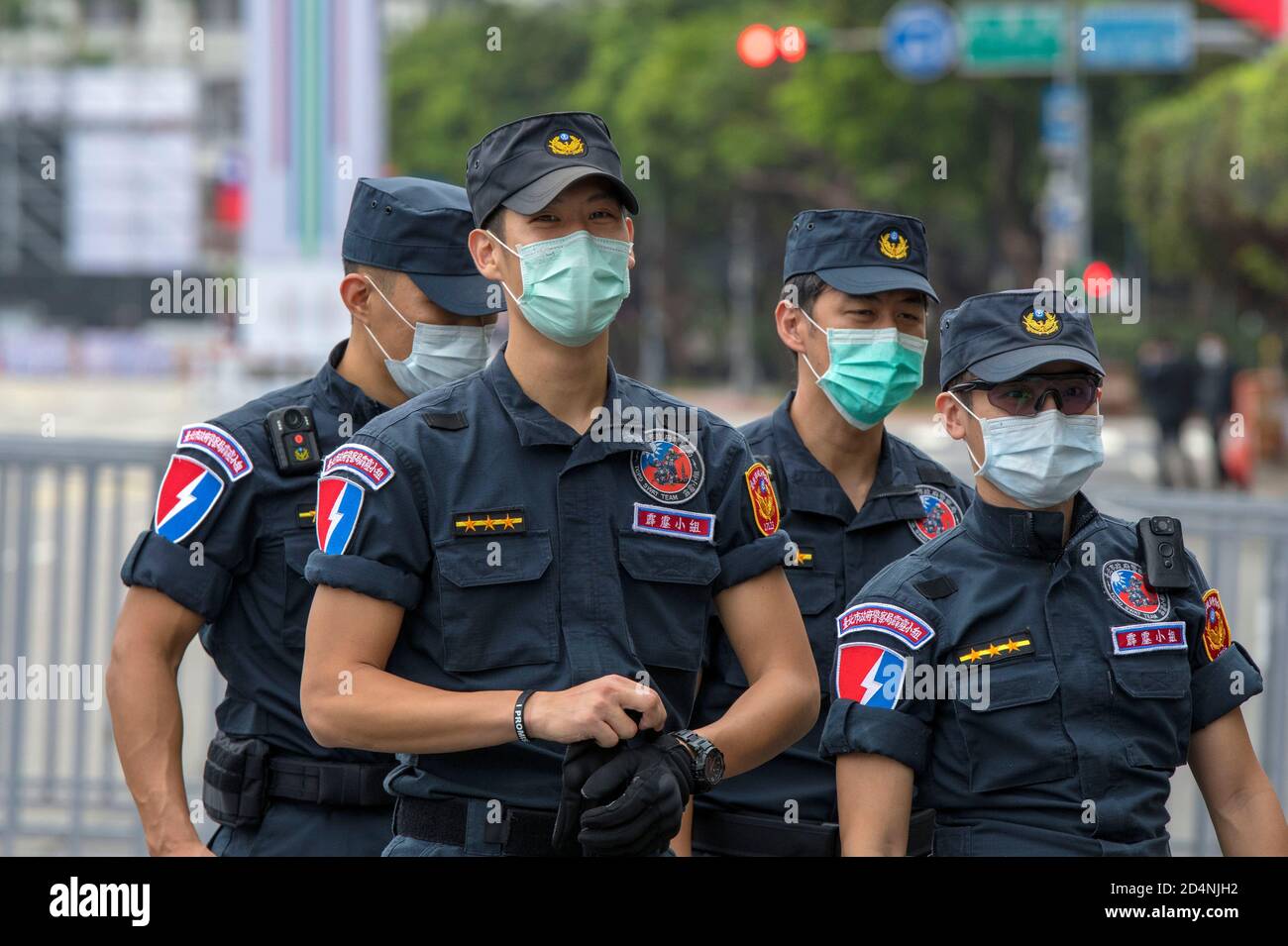 Taipei, Taiwan. 10th Oct, 2020. A swat team provide security during the ...