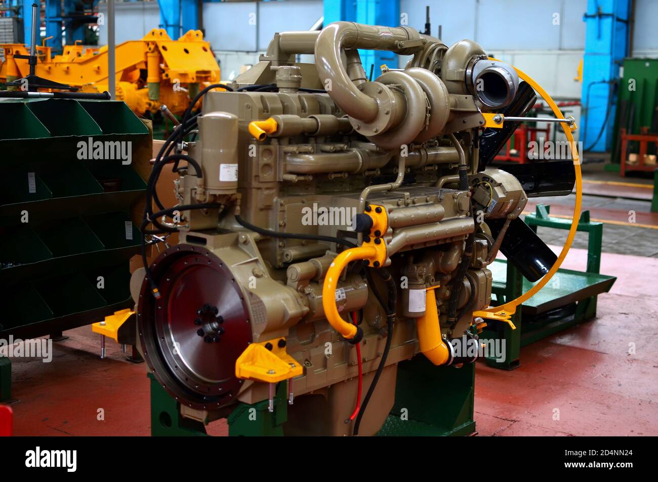Truck assembly engines hi-res stock photography and images - Alamy
