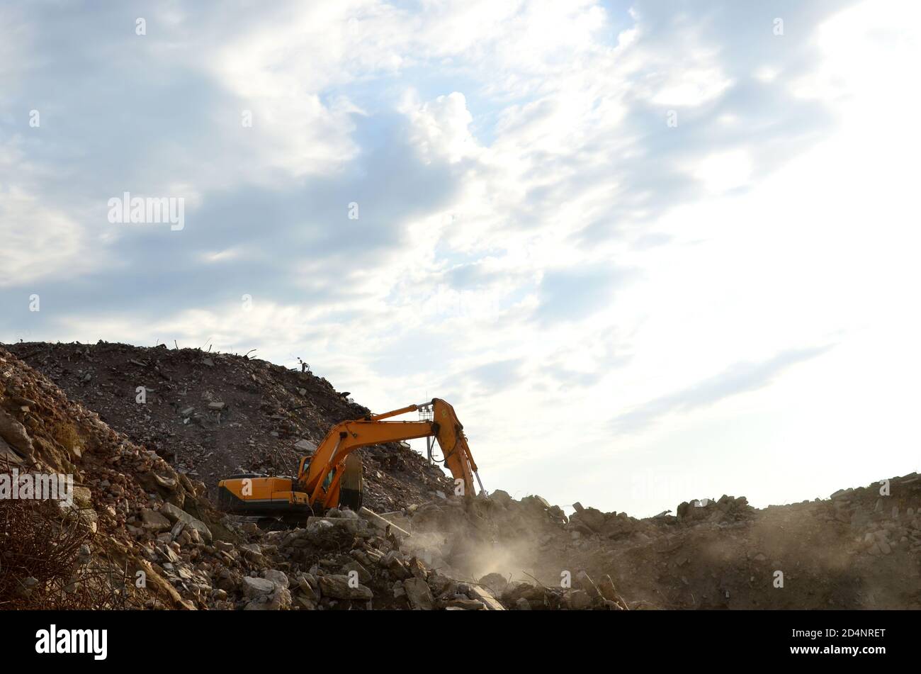 Salvaging and recycling building and construction materials. Industrial ...