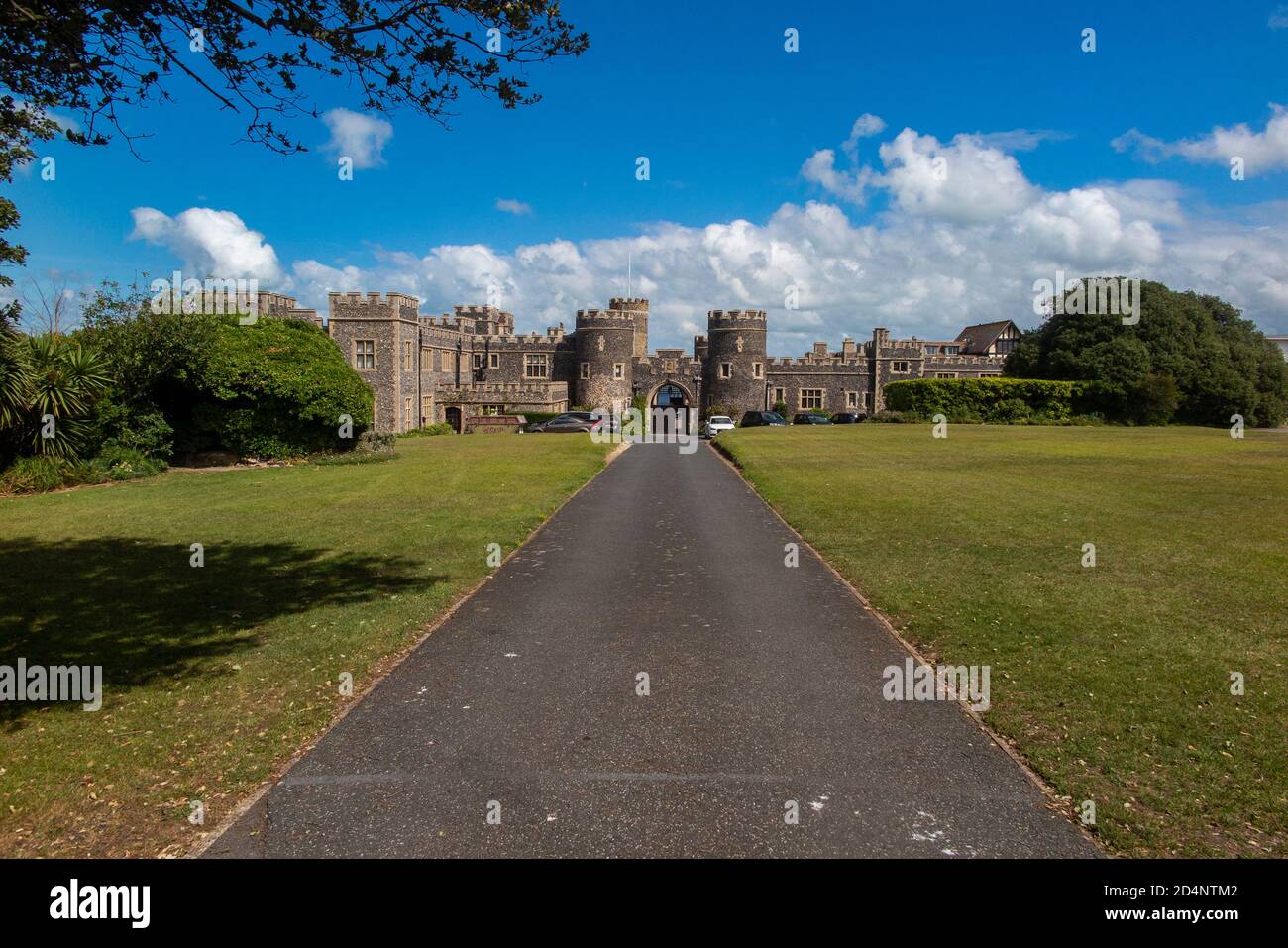 Kingsgate Castle at Kingsgate Bay between Margate and Broadstairs in ...