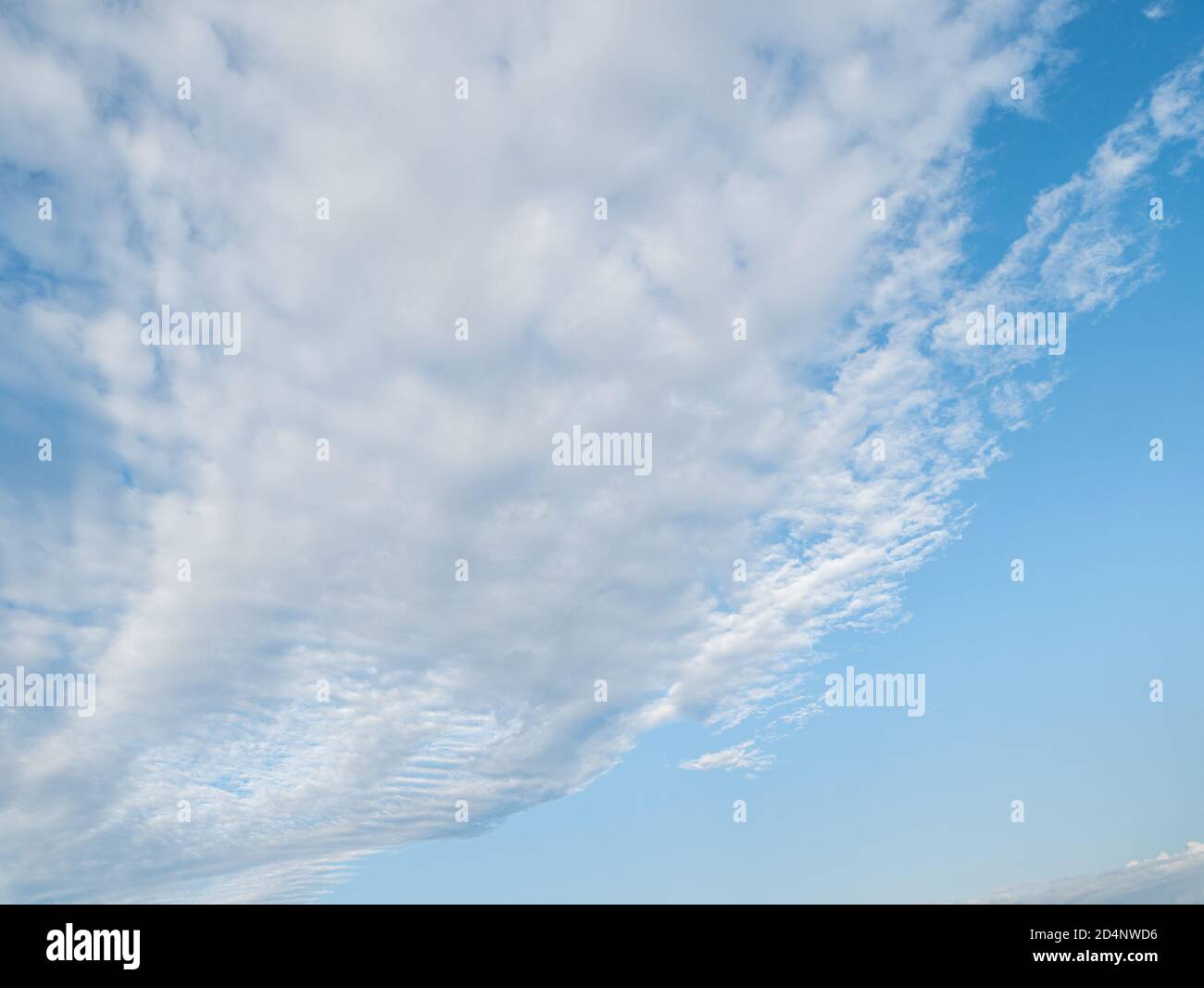 Cloudy day loop hi-res stock photography and images - Alamy