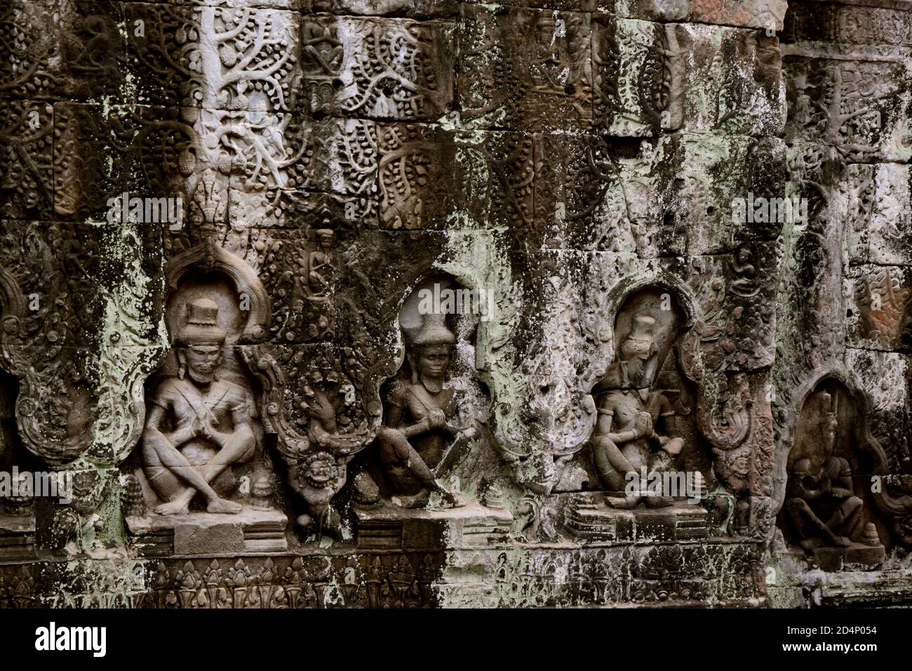 Stone Carvings and Pillars of Ankor Wat Temples Stock Photo - Alamy