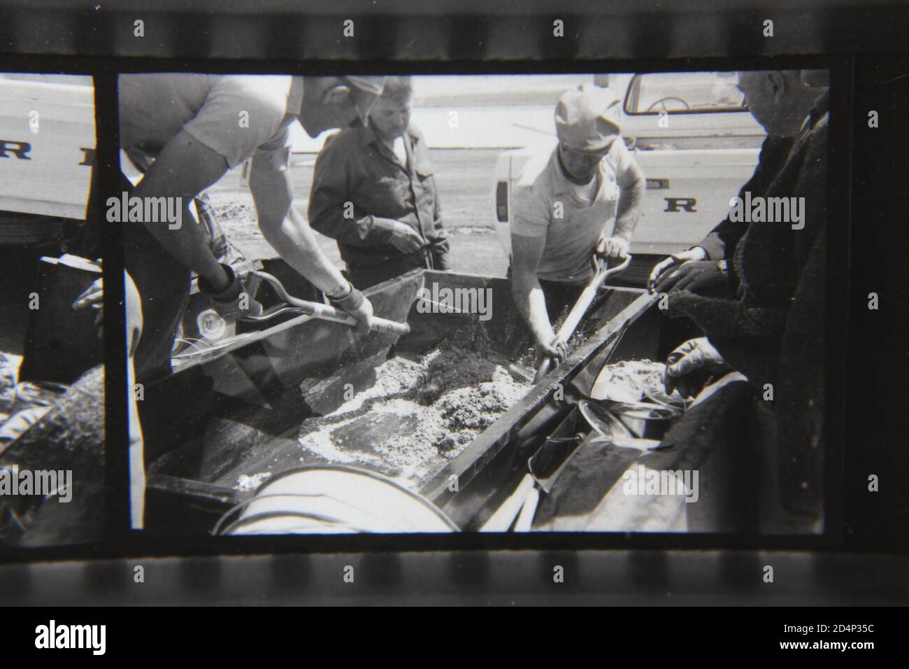 Fine 1970s vintage black and white photography of a technical how to ...