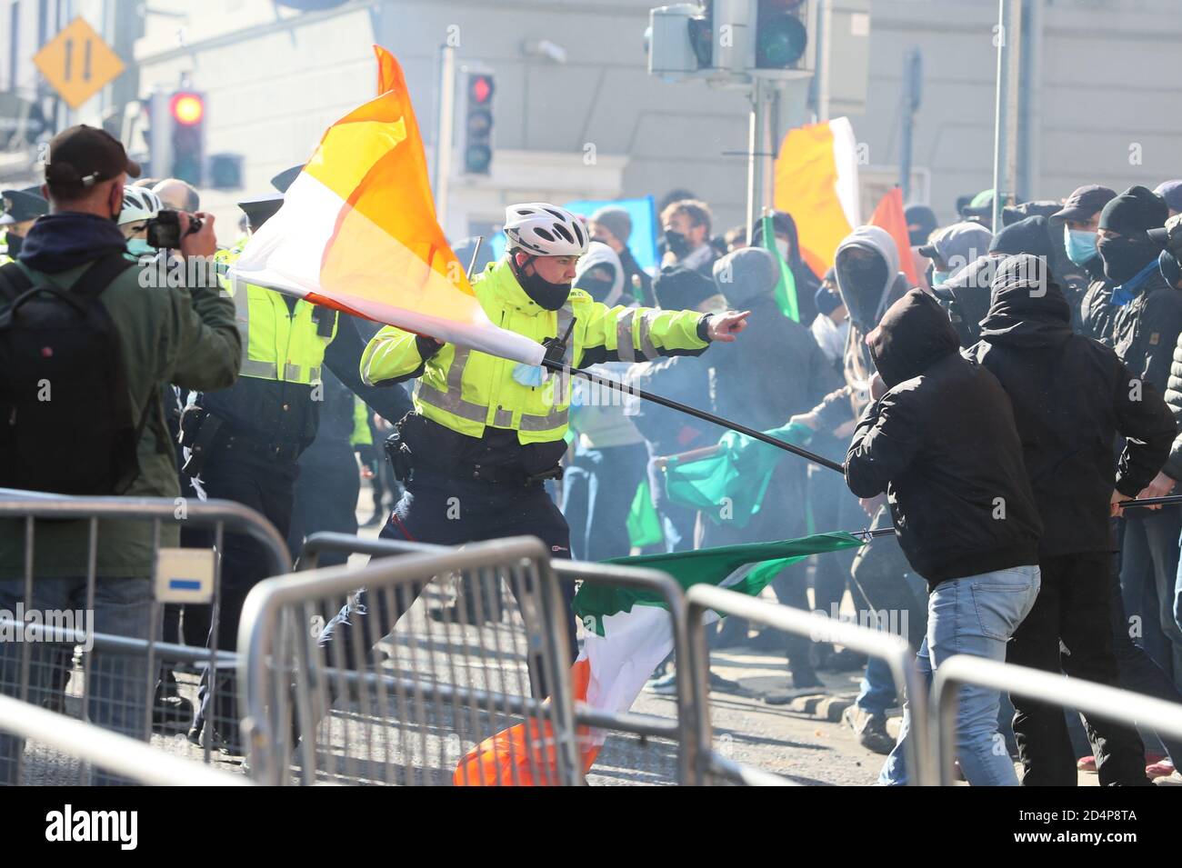 Nationwide lockdown order hi-res stock photography and images - Alamy