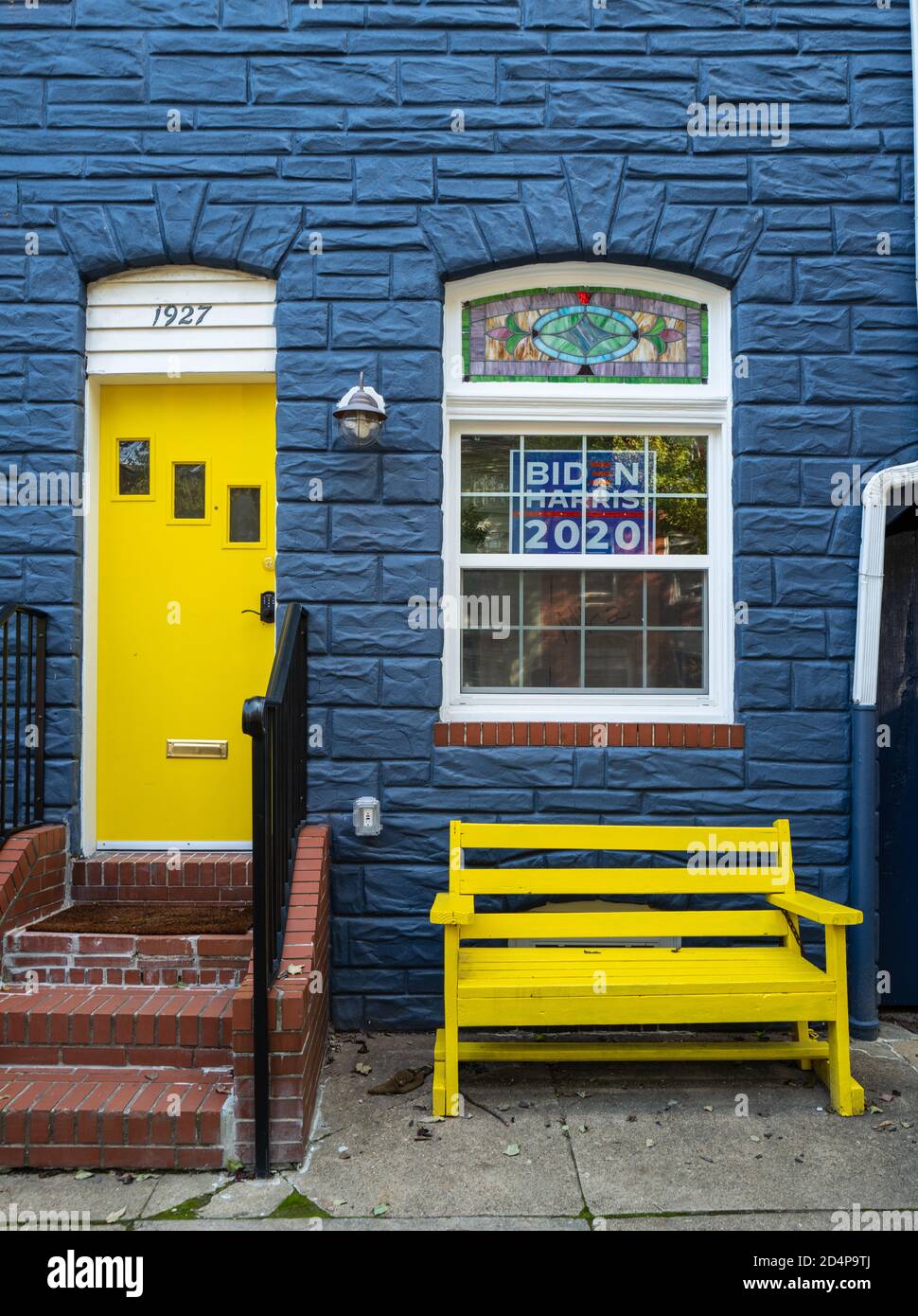 Baltimore city house door hi-res stock photography and images - Alamy