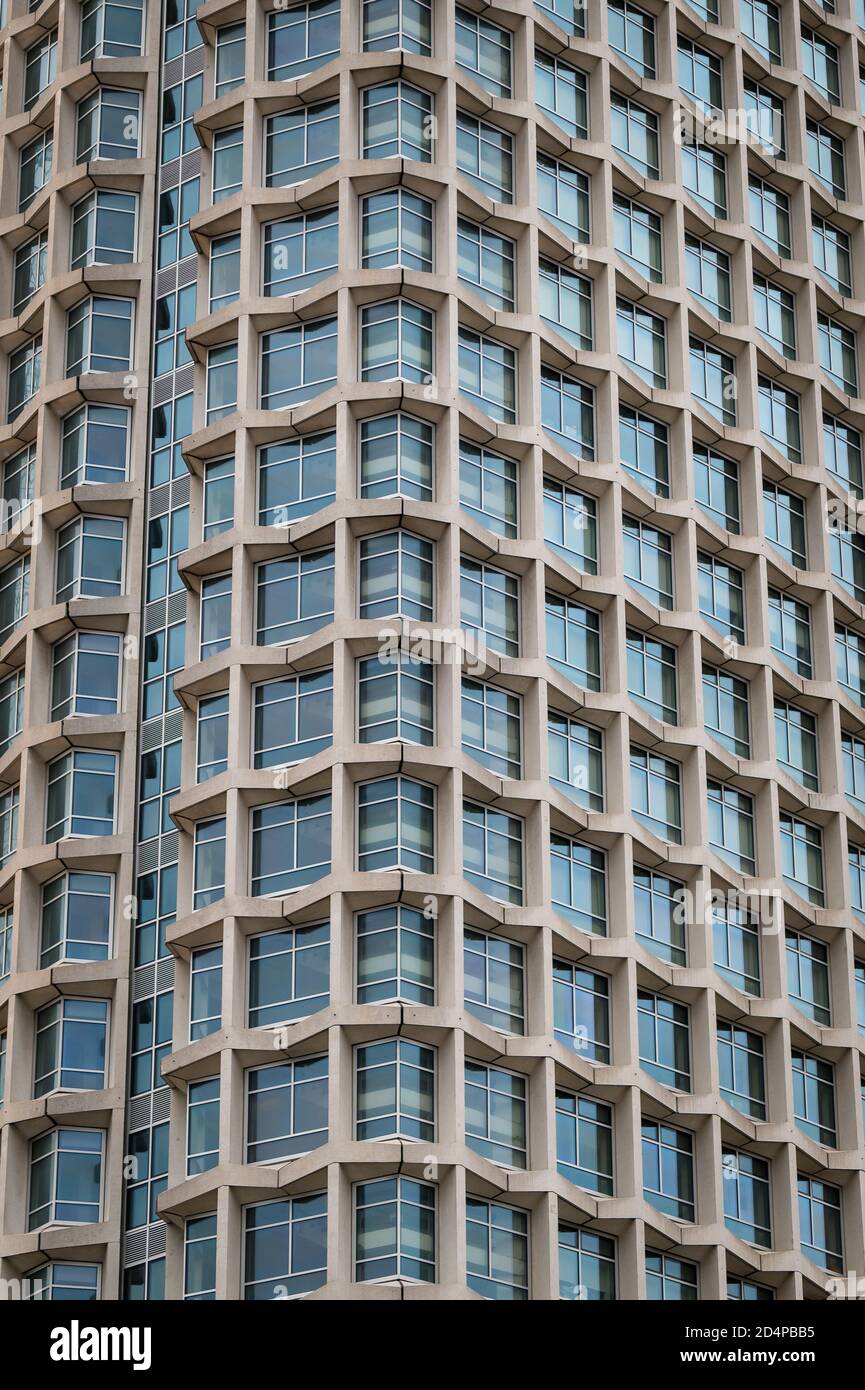 Centrepoint tower hi-res stock photography and images - Alamy