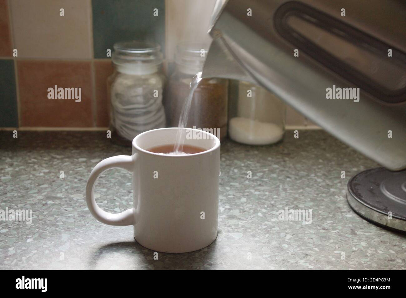 Boiling cup of water hi-res stock photography and images - Alamy