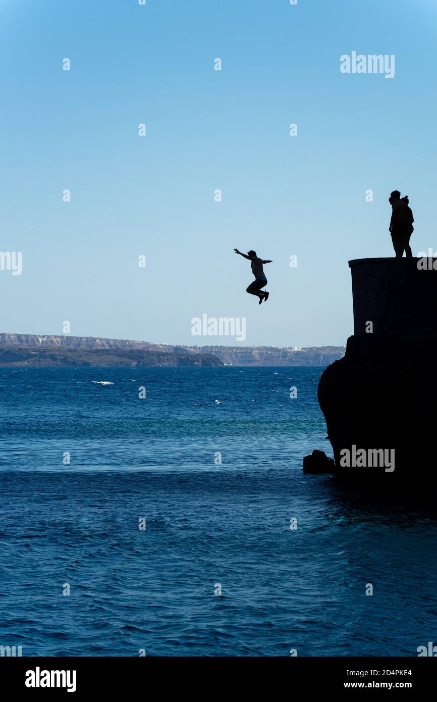 Cliff jump hi-res stock photography and images - Alamy