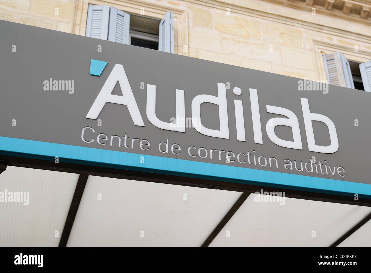 Hearing Aid Store High Resolution Stock Photography and Images - Alamy
