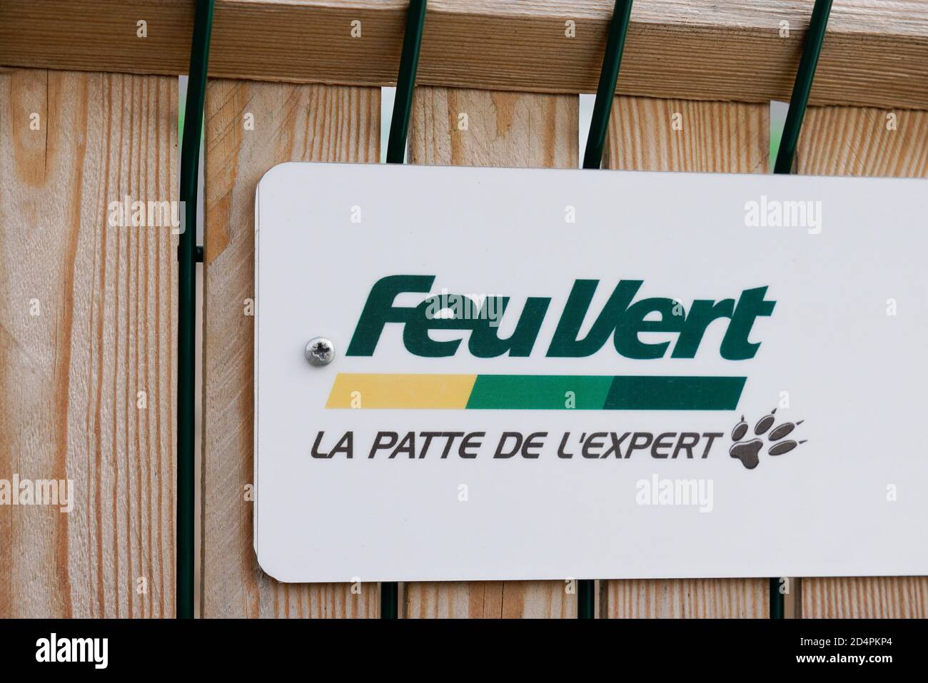 Logo point vert hi-res stock photography and images - Alamy