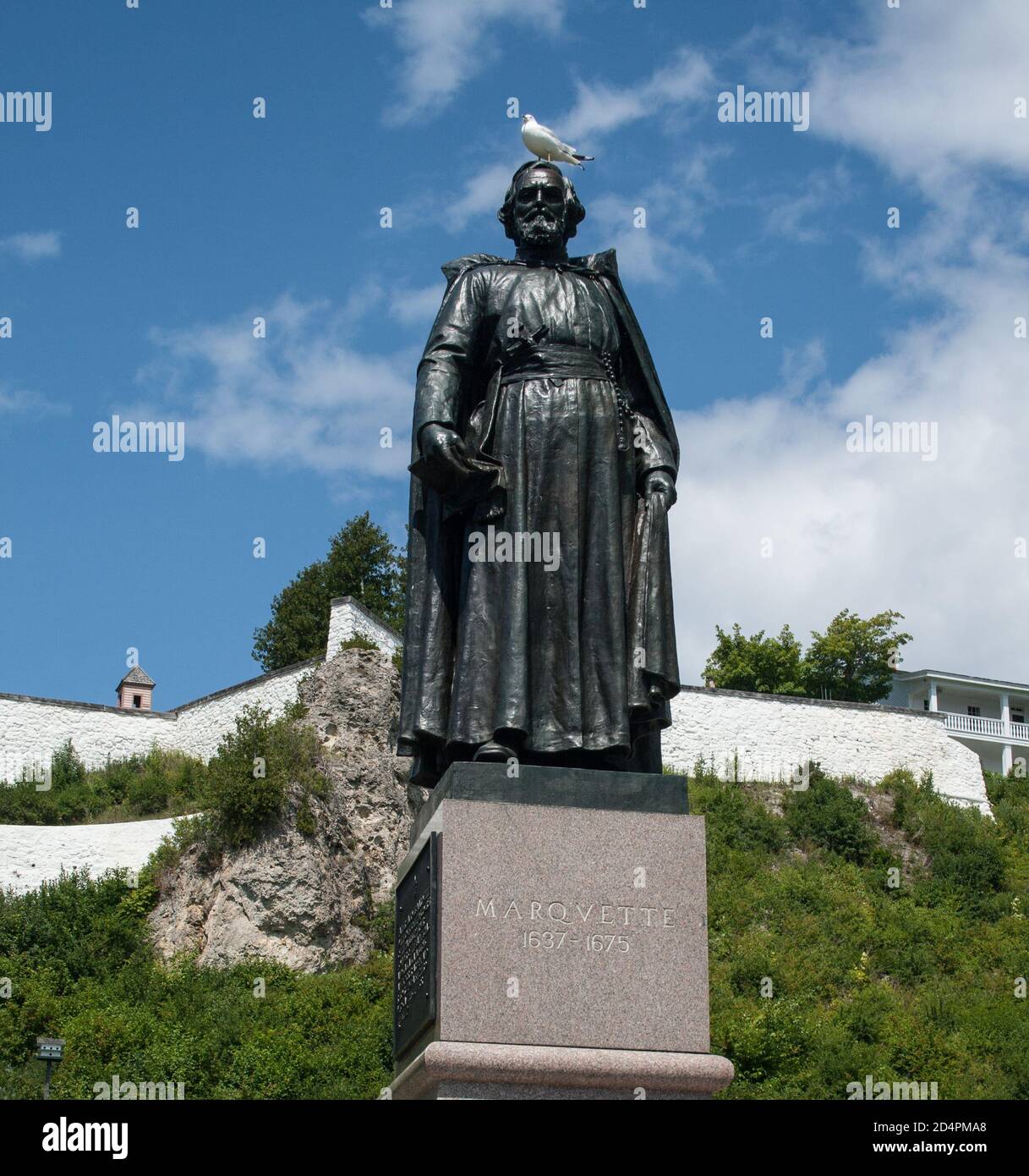 Marquette Statue, Mackinac Island, Michigan Stock Photo - Alamy