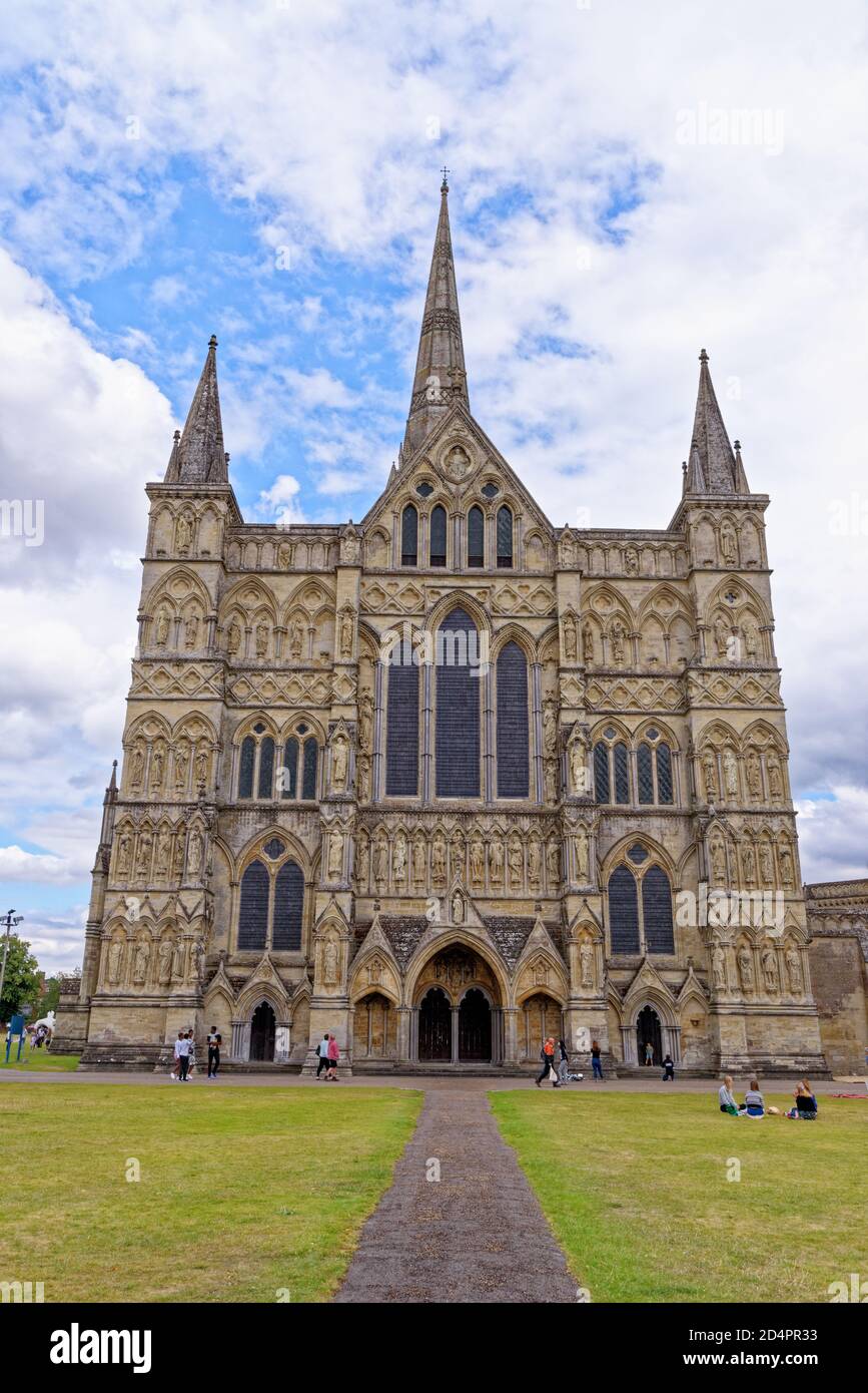 Medieval spire of Salisbury cathedral in the close Salisbury, Wiltshire ...