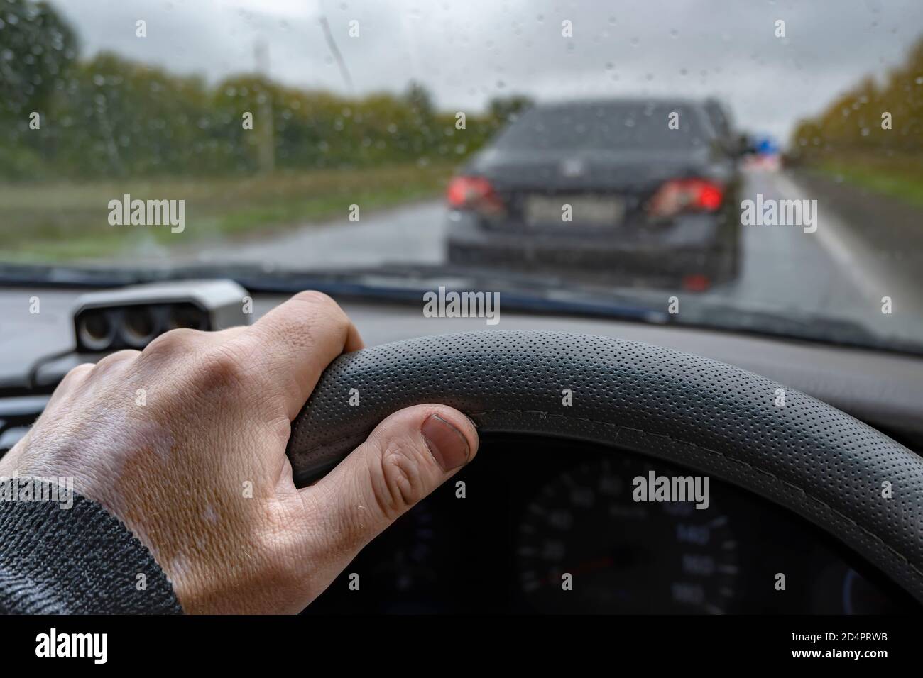 Waiting front hand signal hi-res stock photography and images - Alamy